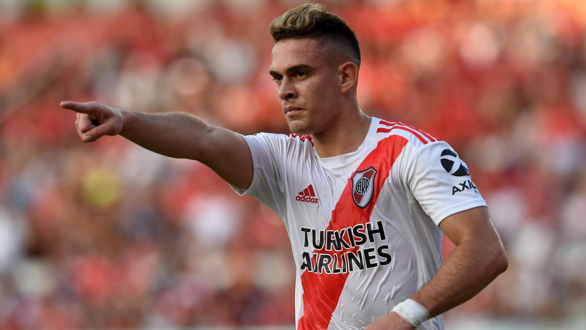 Si se llega a concretar la salida de Rafael Santos Borré, River podría ...