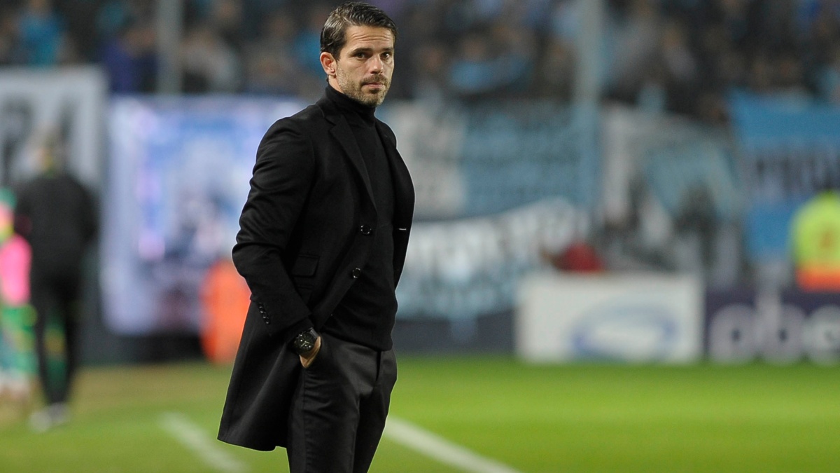 ¡Malas noticias para Fernando Gago! Se confirmó la lesión de un jugador ...