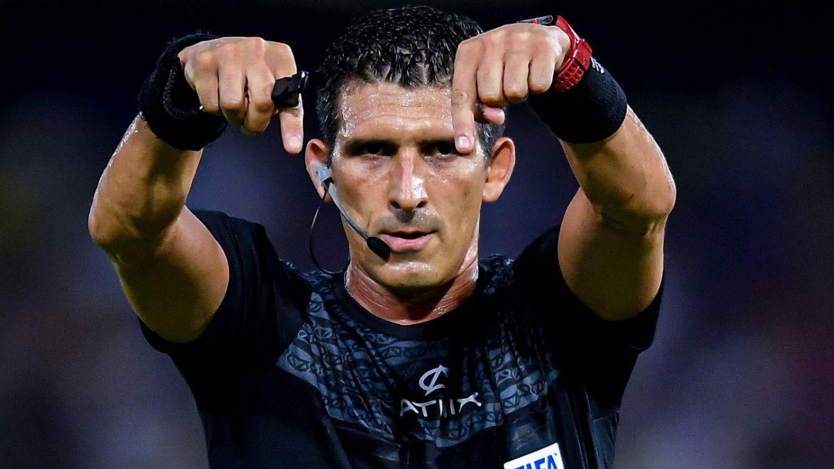 Merlos apuntó contra Jorge Almirón por el último Superclásico