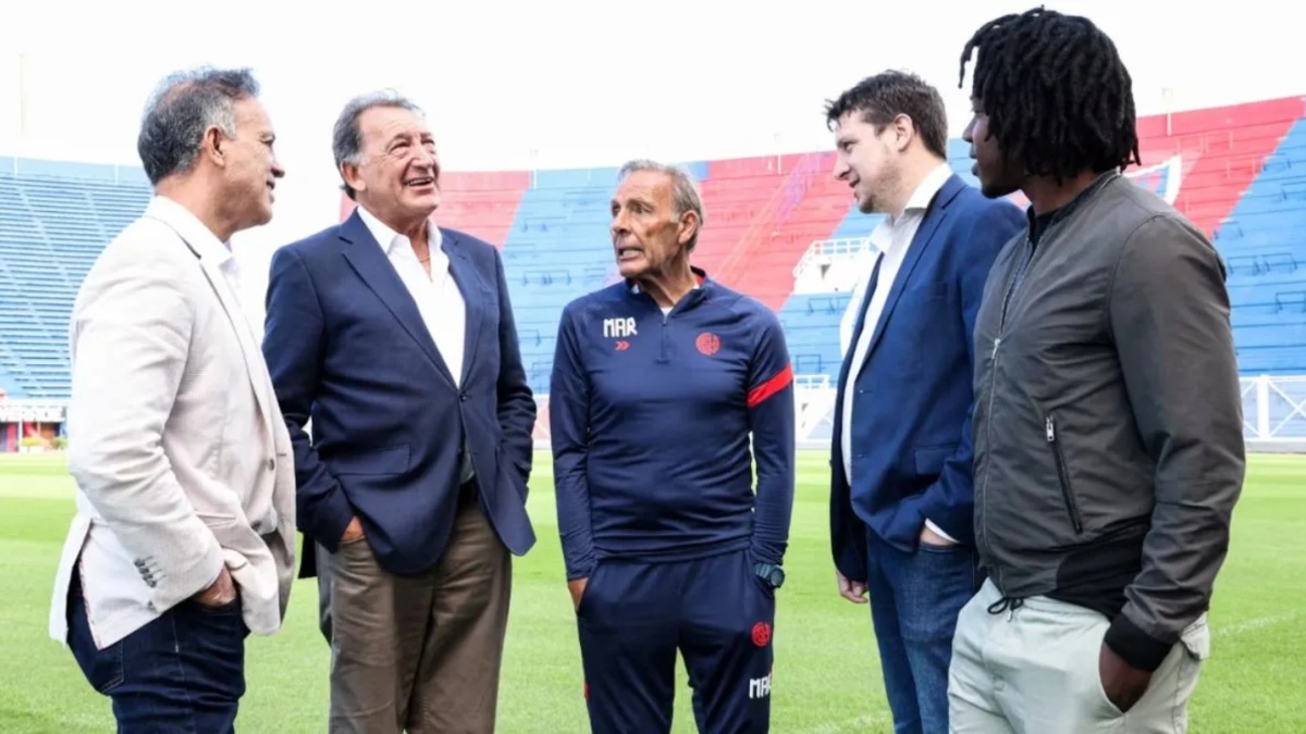 Los candidatos que suenan en San Lorenzo para reemplazar a Russo