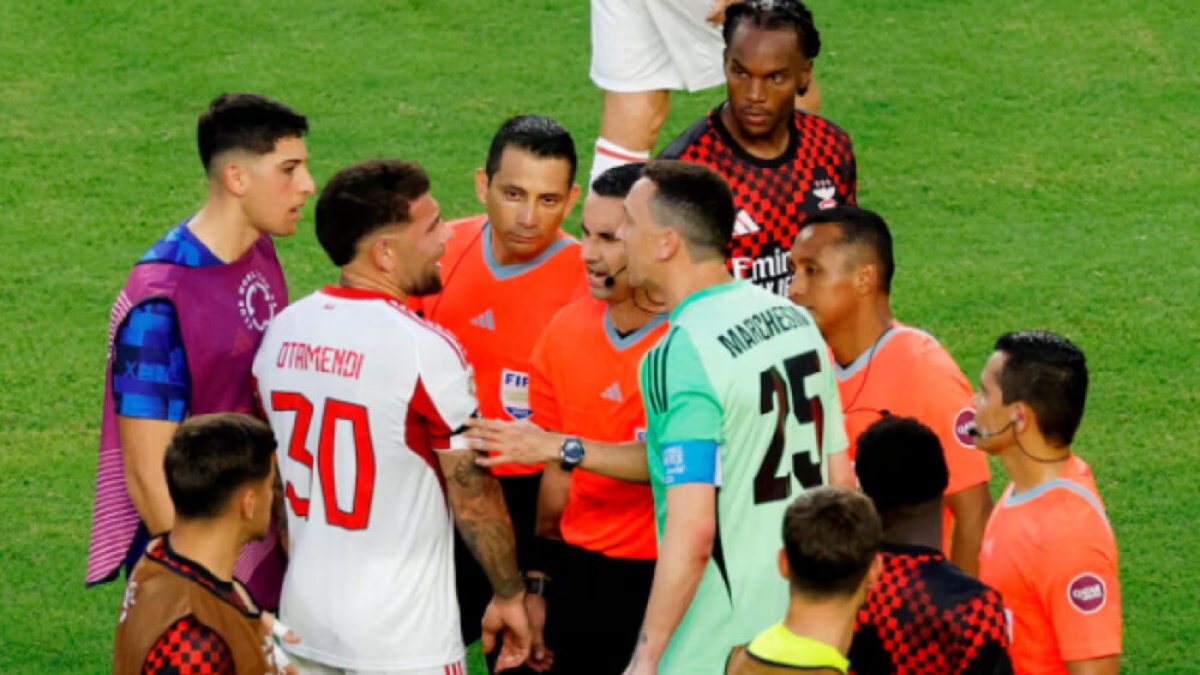 Nicolás Otamendi explotó contra Marchesín en Benfica vs. Boca: "Ahora..."