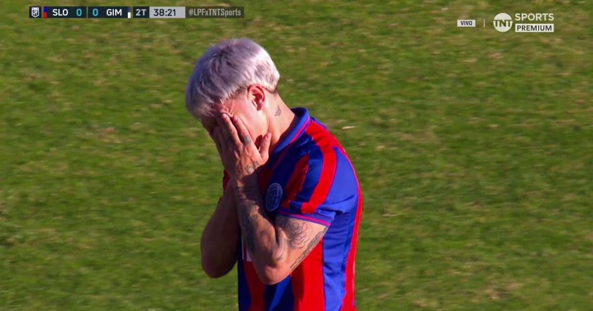 El travesaño salvó a Gimnasia del gol de San Lorenzo | TNT Sports