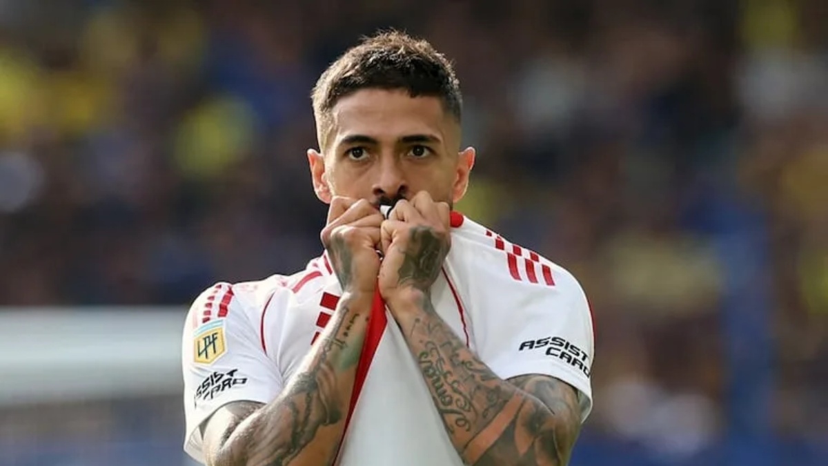Se confirmó dónde va a jugar Manuel Lanzini tras la oferta de Vélez