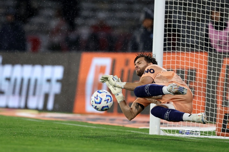 Centurión apuntó su paso por River tras eliminarlo en Independiente ...