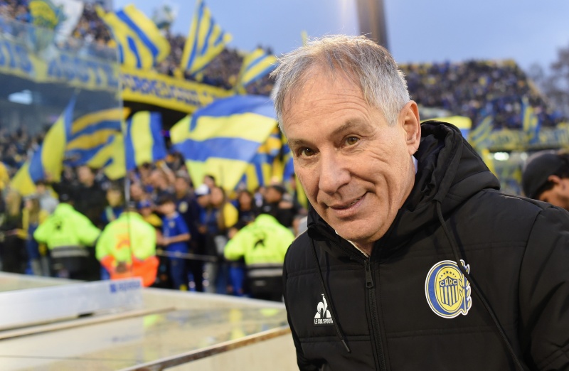 "Holan pasó los planes de entrenamientos de las vacaciones y al otro ...