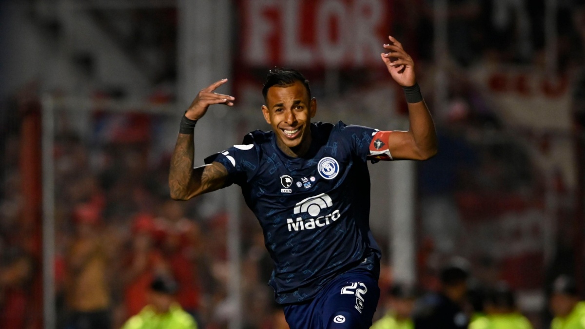 Sebastián Villa le dedicó la Copa Argentina a un jugador de River: "Sé ...