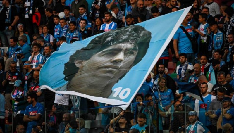 Una pieza clave: Diego Maradona y su primer titulo en Napoli